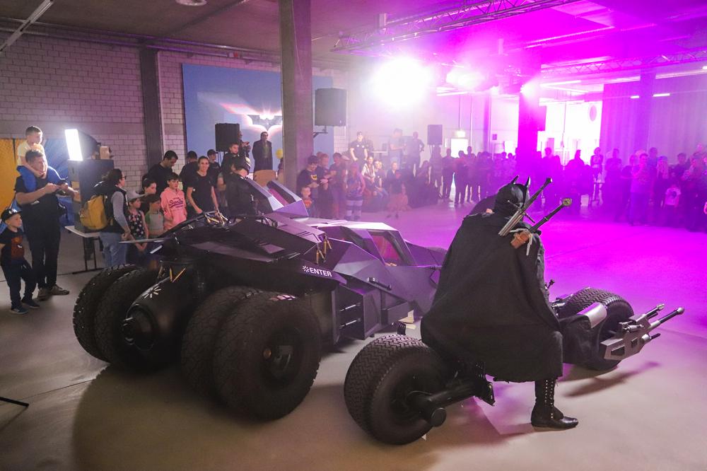 Batman Day in der Enter Technikwelt Solothurn voller Spass und Action ...